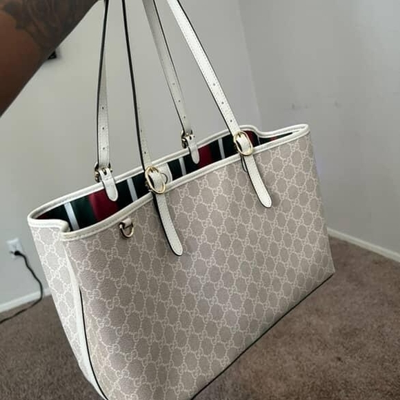 Gucci | Bags | Gucci Emblem Large Tote Bag | Poshmark